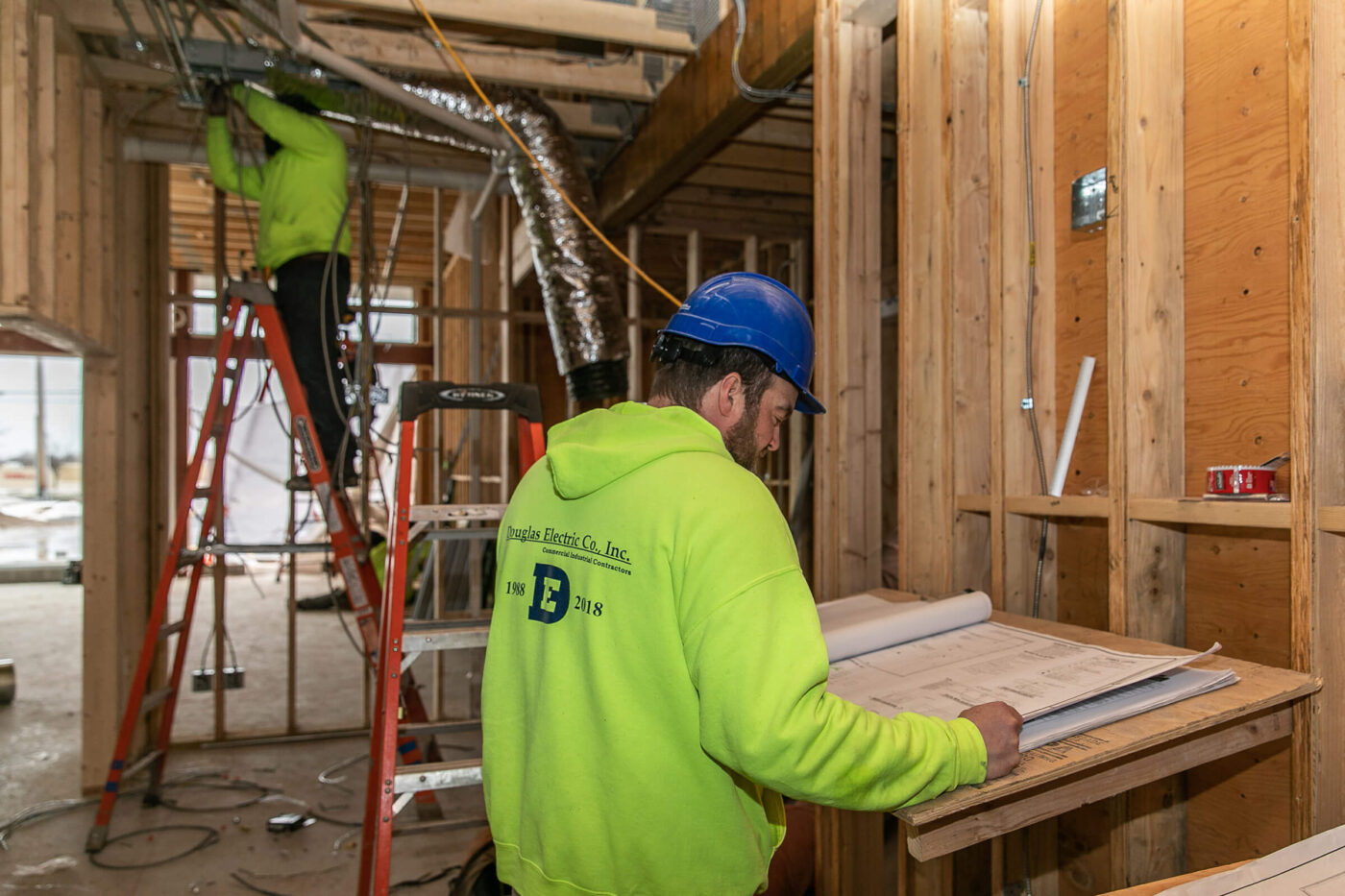 Commercial & Industrial Electrician in Rochester NY | Douglas Electric